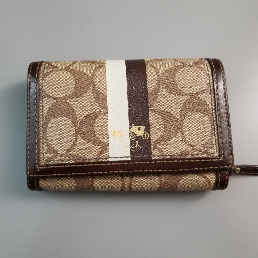 Coach Brown Tan Signature Zippy Compact Wallet - Gem